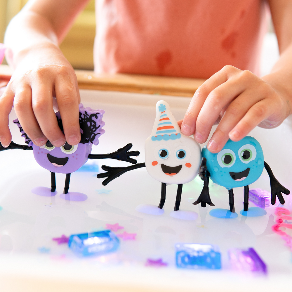 Glo Pals | Water Activated | Light Up Characters - Jellystone Designs