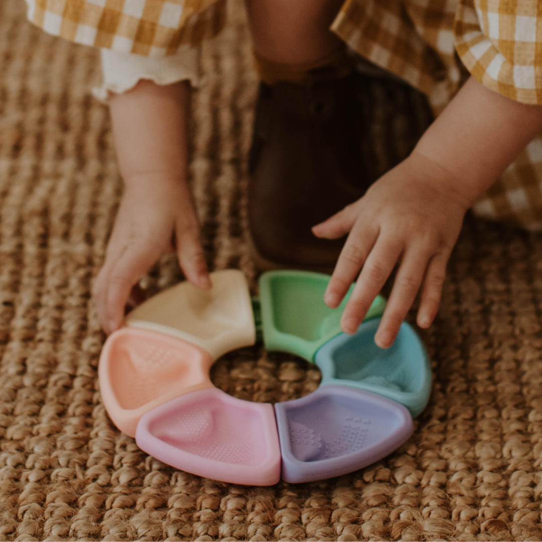 Colour Wheel | Baby Sensory Toy | Jellystone Designs